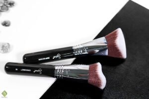 Sigma Dimensional Makeup Brushes | 4DHD Makeup Brush, Worth It?